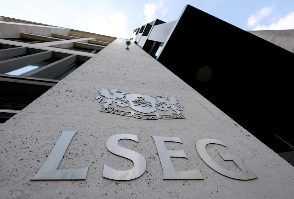 FTSE 100 Steadies After Economic Data While Gold Miners Lead Strength ...